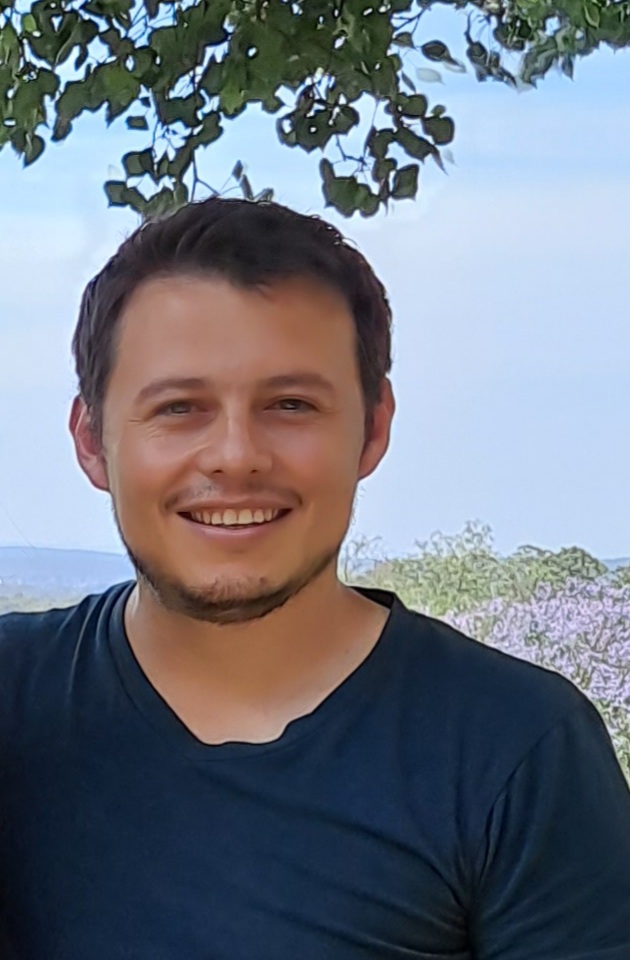 Dr Ulises Aregueta Robles